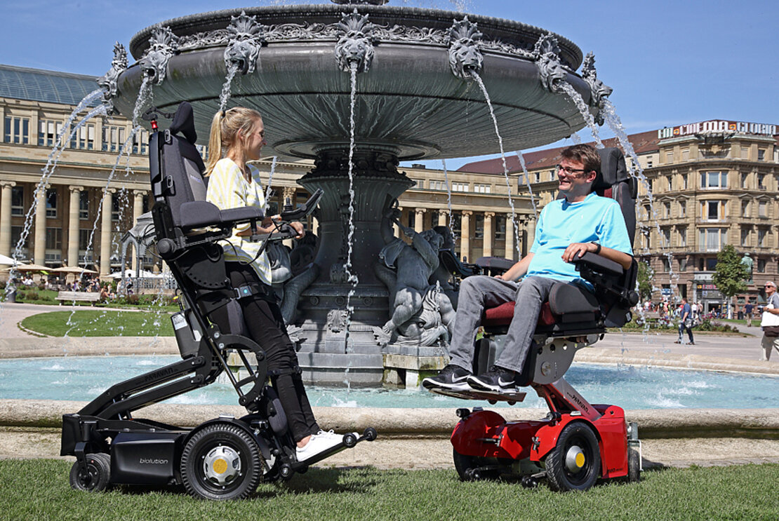 PARAVAN PR biolution Elektro-Stehrollstuhl